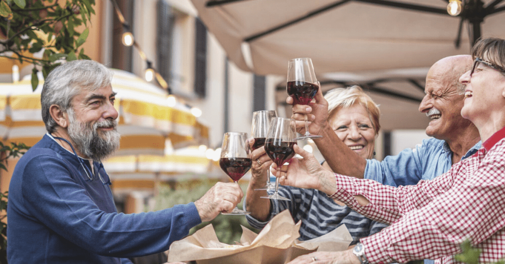 How to Reconnect With Old Friends With Care and Authenticity